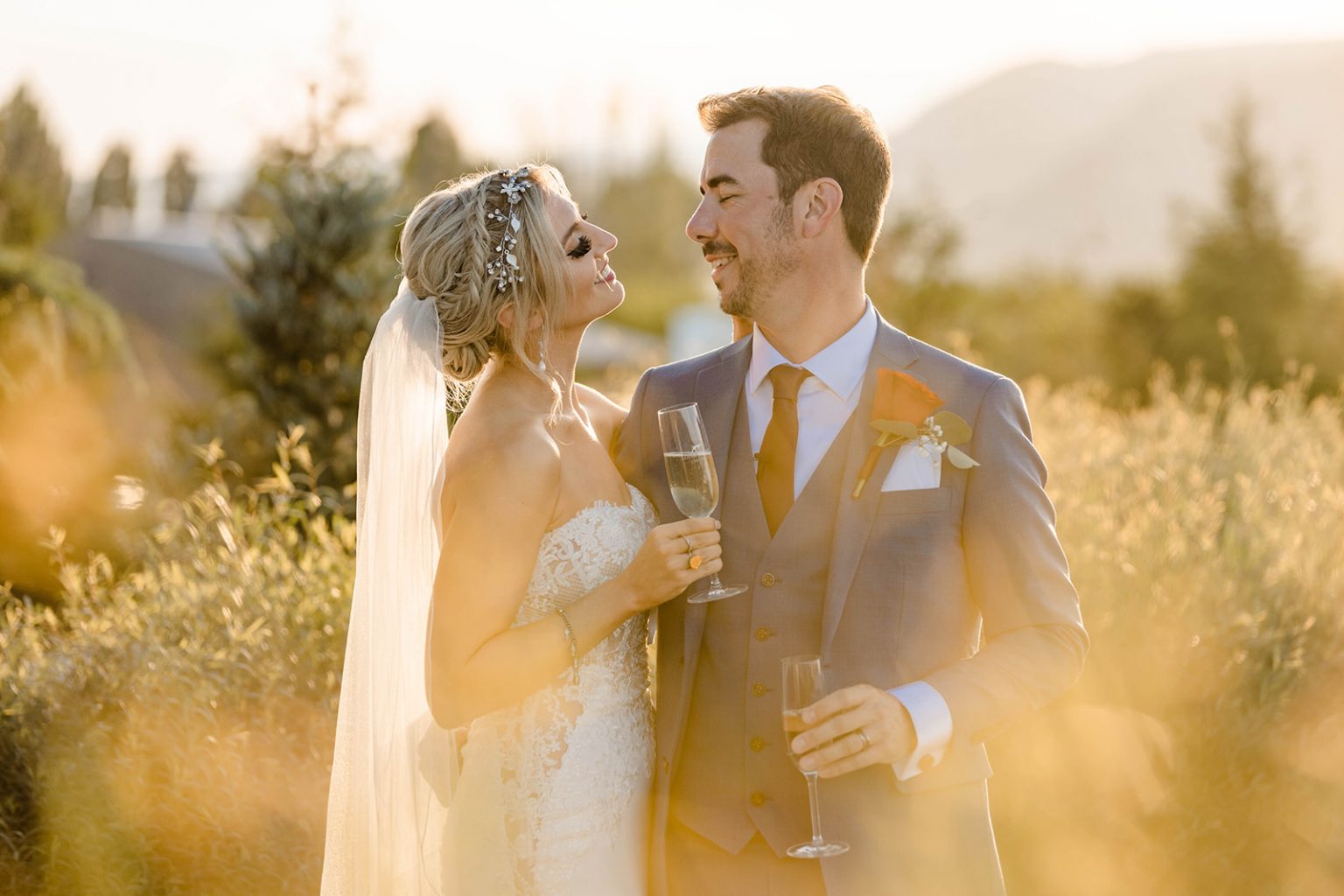 Lone Point Cellars Wedding | Tina & Nathaniel - tmInspired Photography
