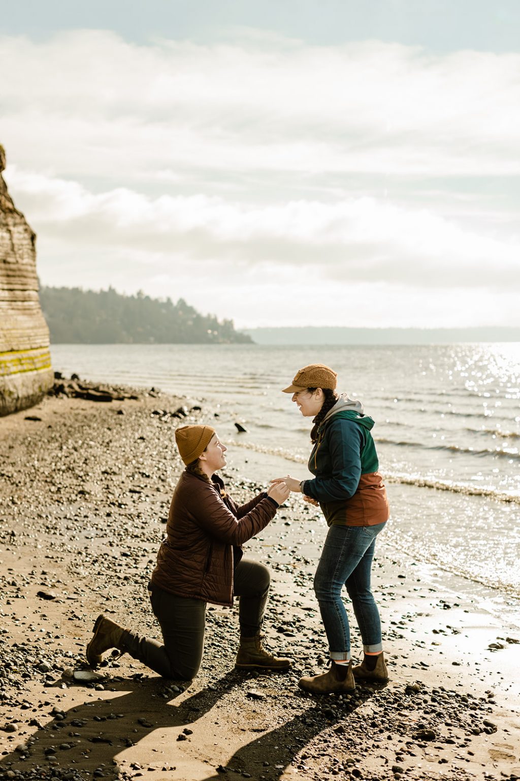 Proposal on the Beach at Discovery Park | TMinspired Photography