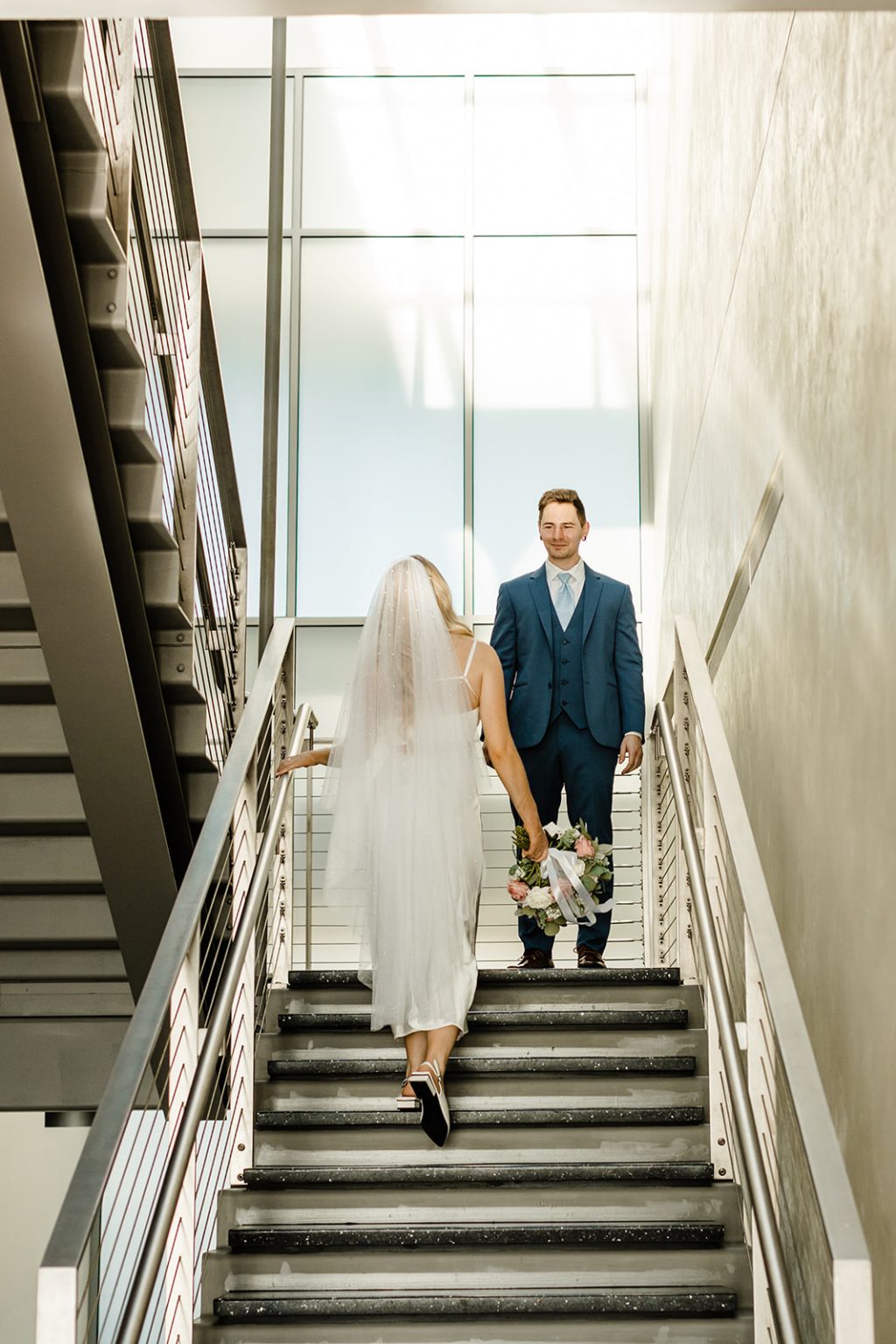 Elopement Photo Shoot at the Seattle Courthouse