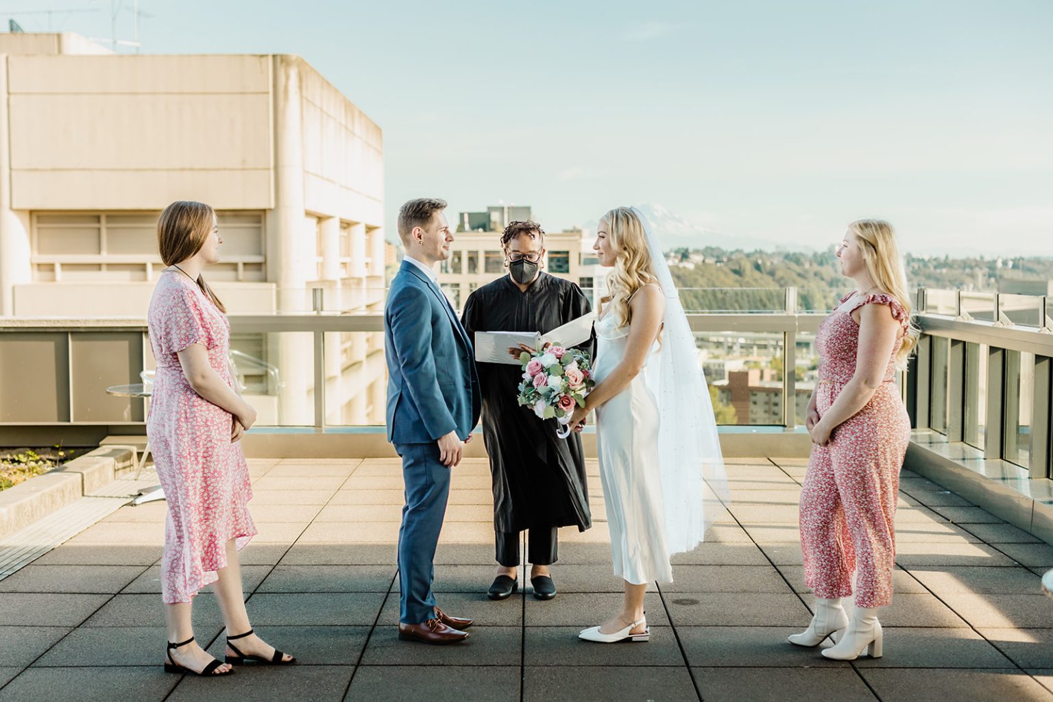 Elopement Photo Shoot at the Seattle Courthouse