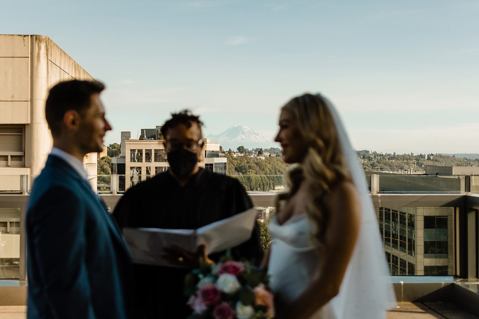 Elopement Photo Shoot at the Seattle Courthouse