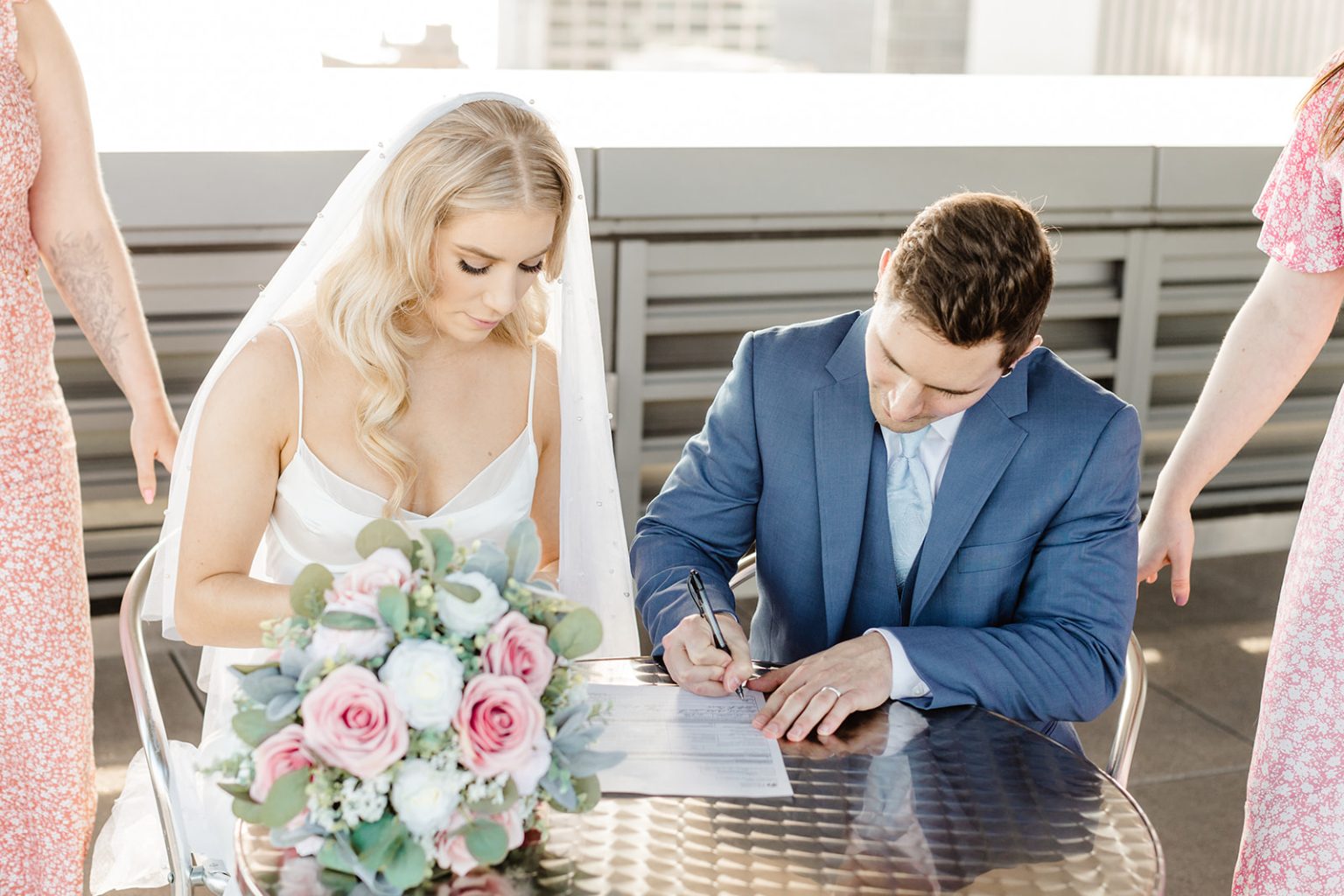 Elopement Photo Shoot at the Seattle Courthouse