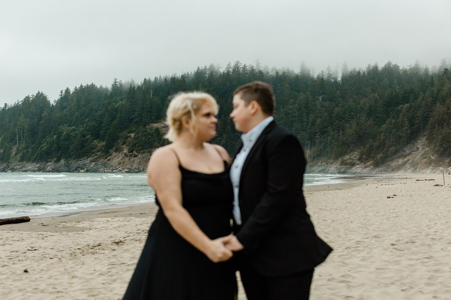 Oregon Coast Engagement Photos