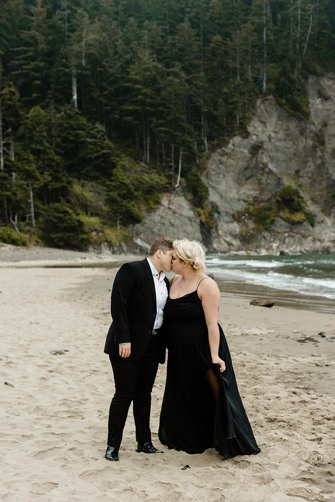 Oregon Coast Engagement Photos