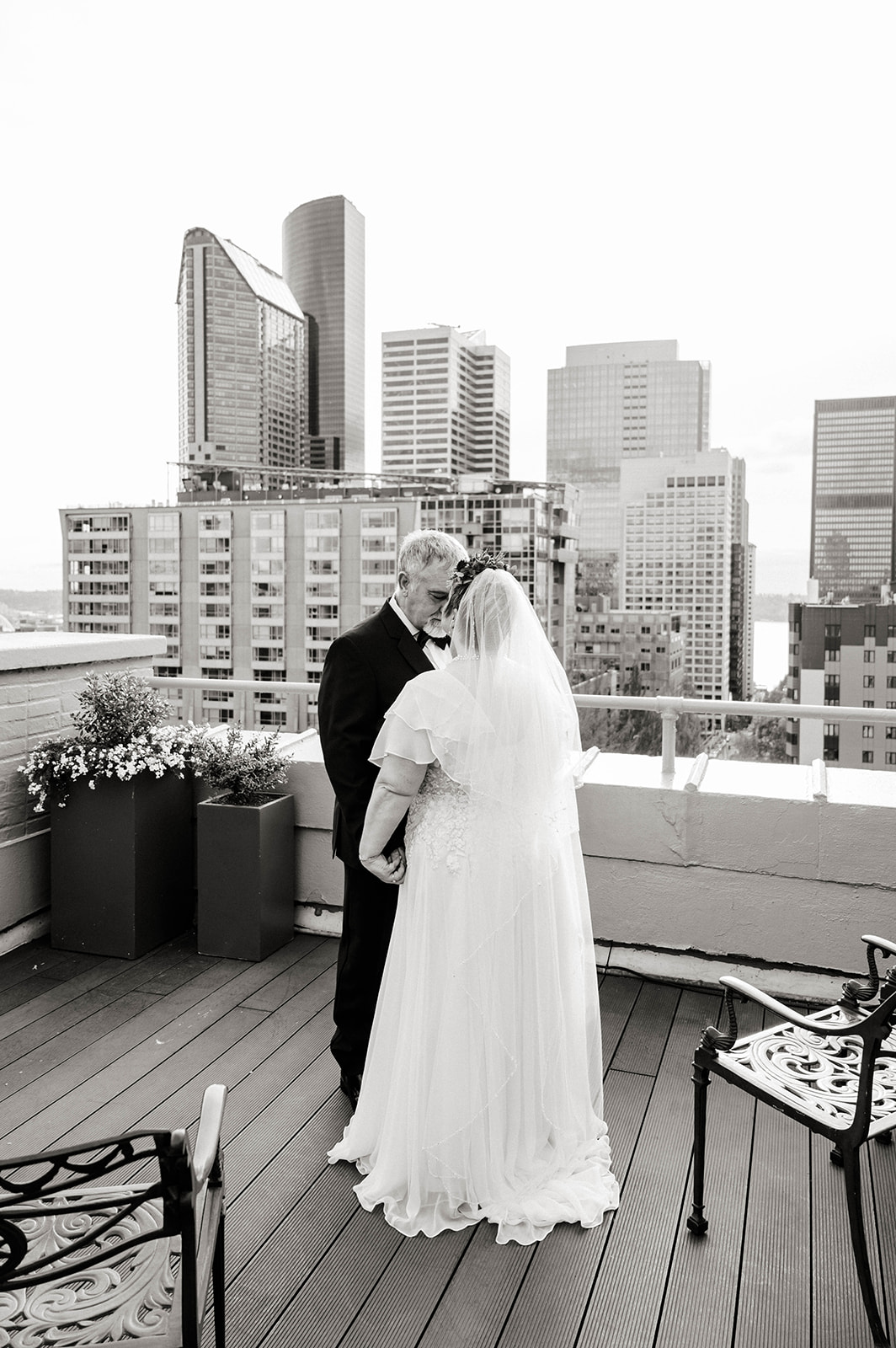 The Best Seattle Wedding Venues - tmInspired Photography