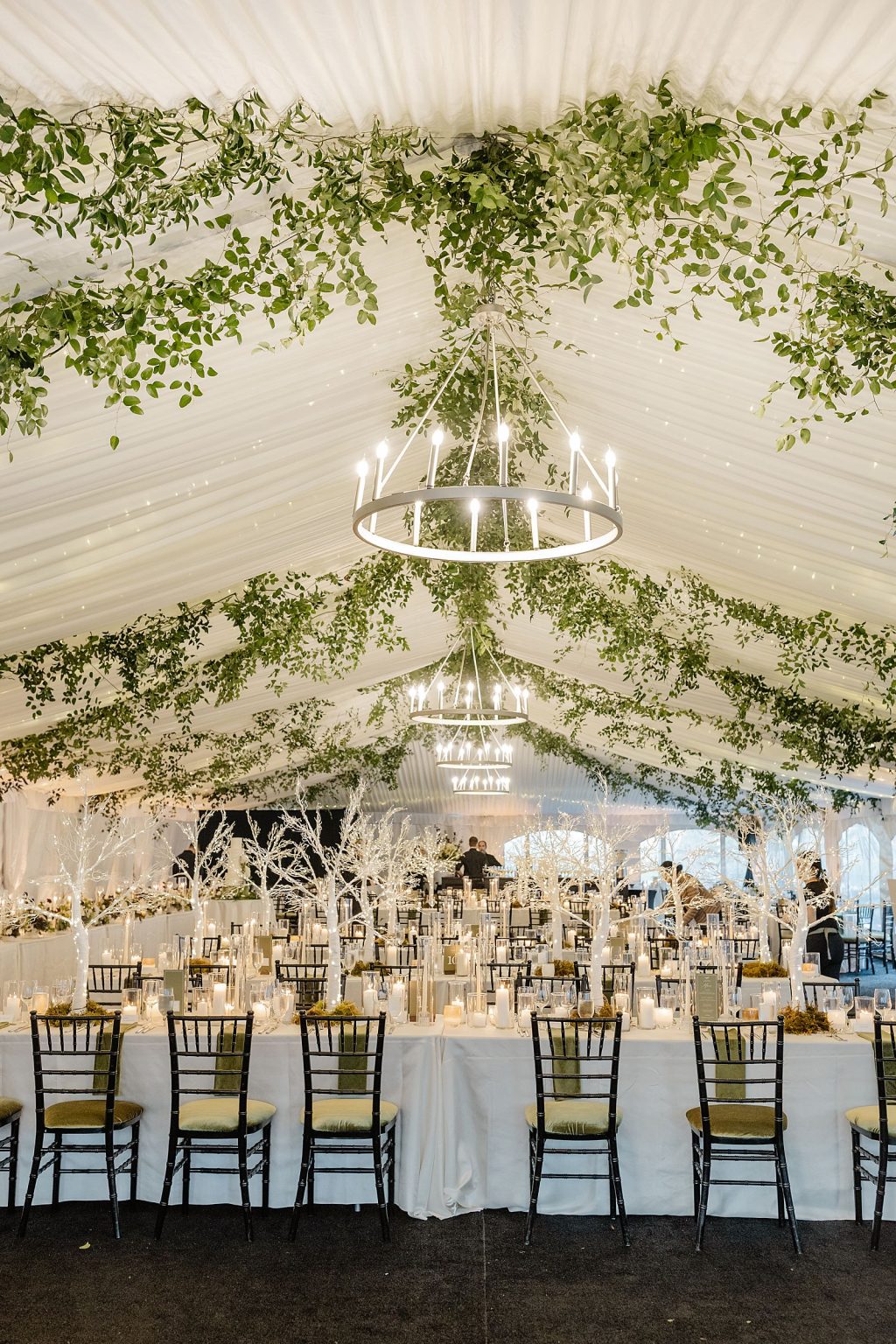 Washington Wedding Rain Plan Every Couple Should Know